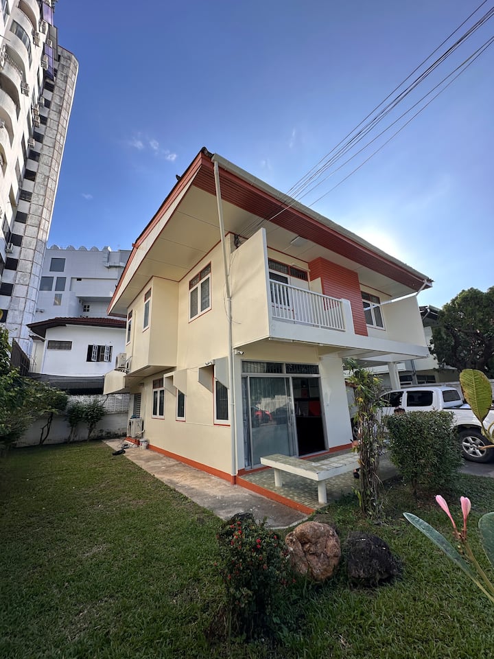 2 Minutes Walk To Nimman And Maya 3b2b/ Garden - Chiang Mai