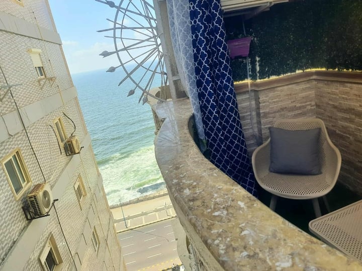 Near To Alexandria Bibliotheca And Faculty Of Medi - Alexandrie