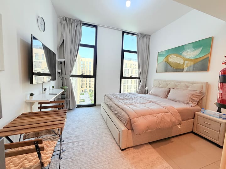 The Mamsha Pool View Stay - Sharjah