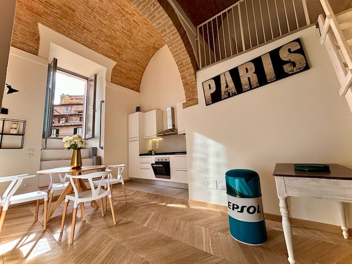 Urban Loft Con Grande Terrazza In Centro 2pers - Perugia