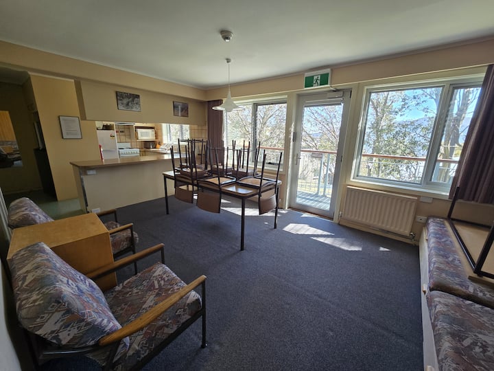 Banool Lodge Apartment #3 For Summer Stays - Falls Creek