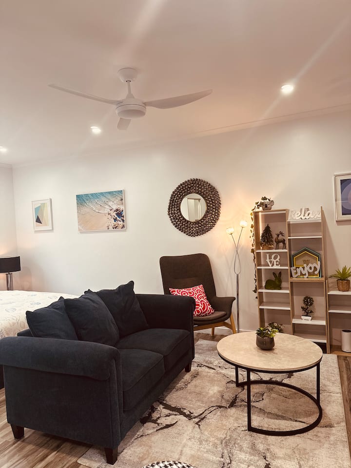 Modern Garden Studio Near The Parade & City - Adelaide