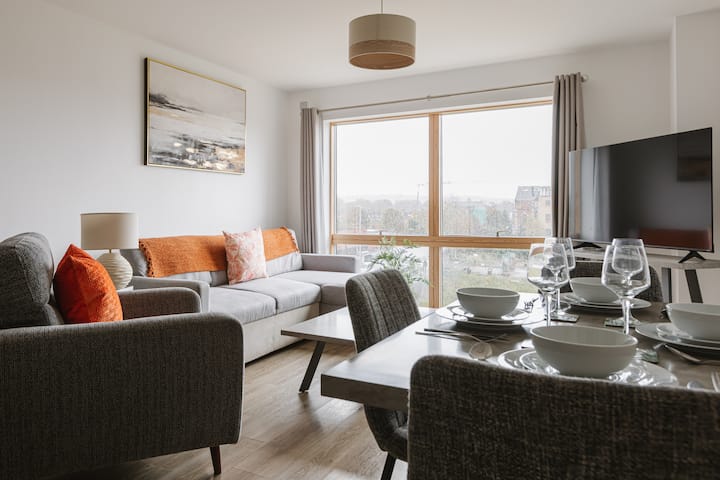 Bright & Stylish | Sleeps 6 - ベルファスト