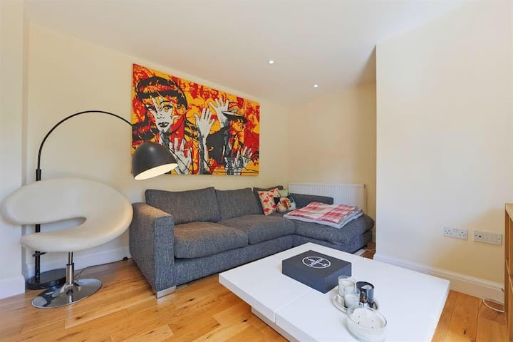 Stylish London Flat With Great Transport Links - Harrow