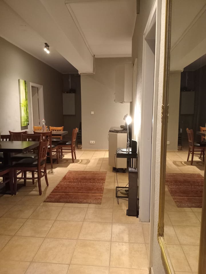 Modern City Apartment & Central & Well-connected - Hanover