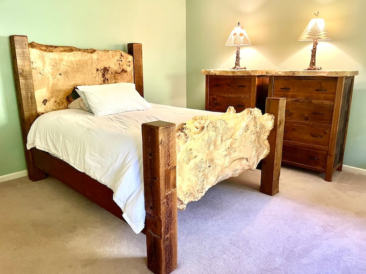 Wooded Retreat Close To Cornell & Ithaca College - Dryden, NY