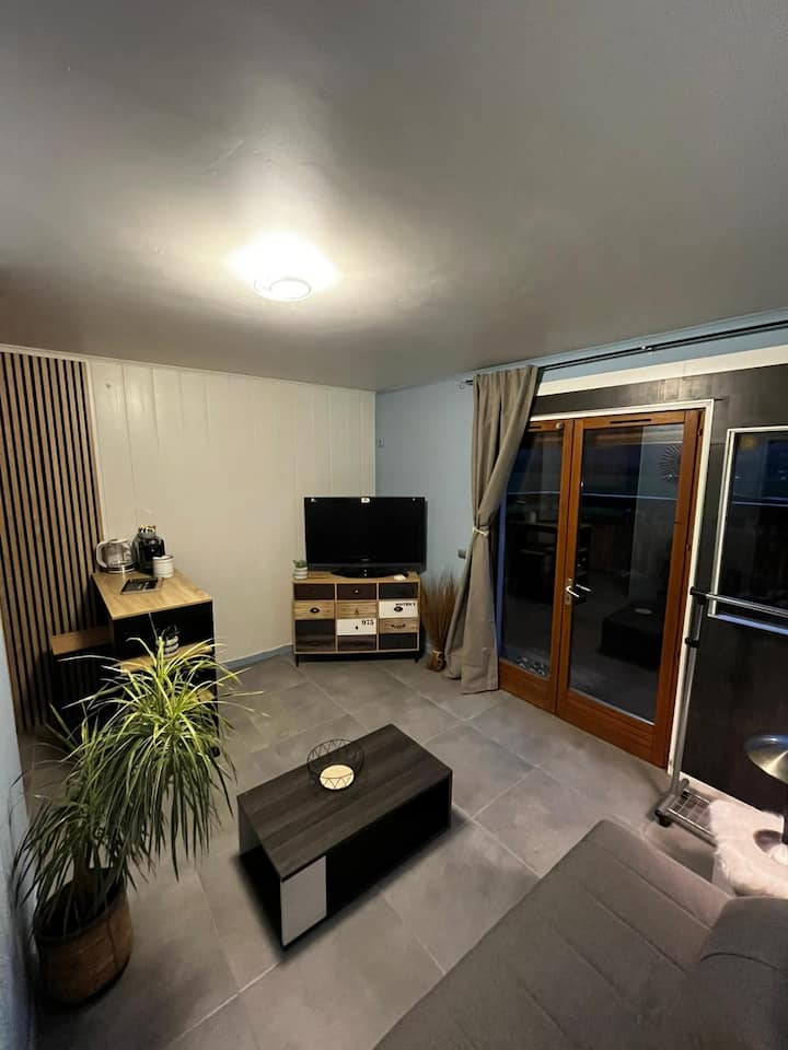 Studio Pour 2 Personnes Entre Lac Et Montagne - Faverges