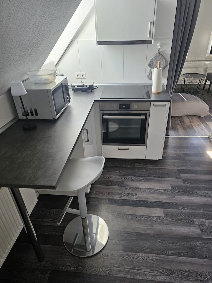 Gemütliche Dachgeschosswohnung - Aeropuerto de Hannove (HAJ)