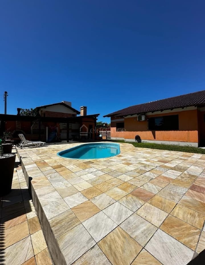 Casa Com Piscina Em Xangri Lá - Capão da Canoa
