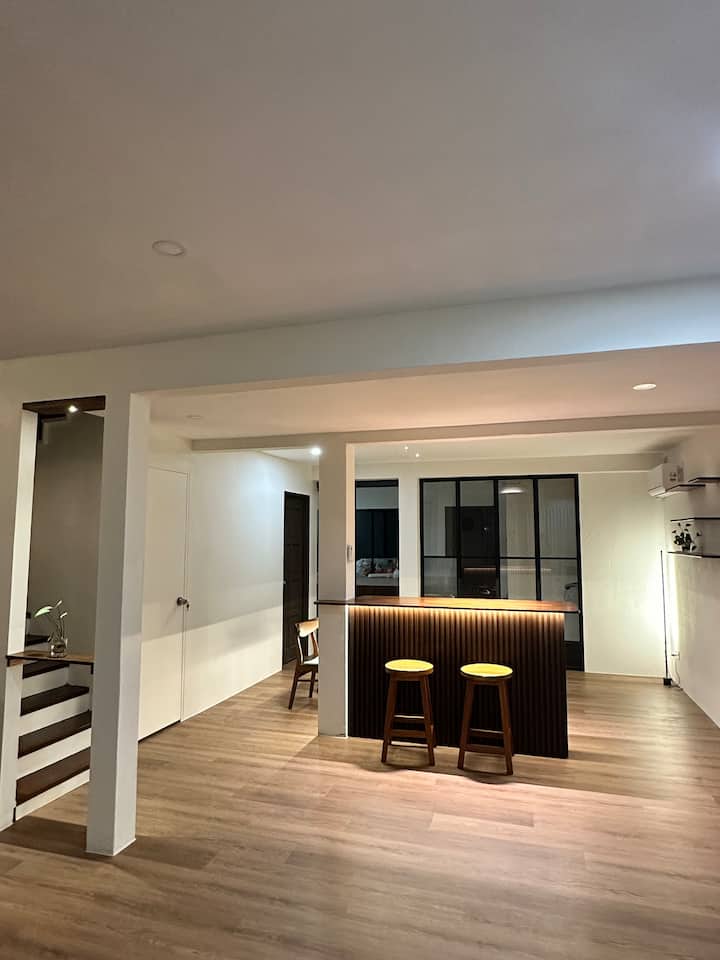 Warm 4-br Retreat | Your Home Away From Home - Miri