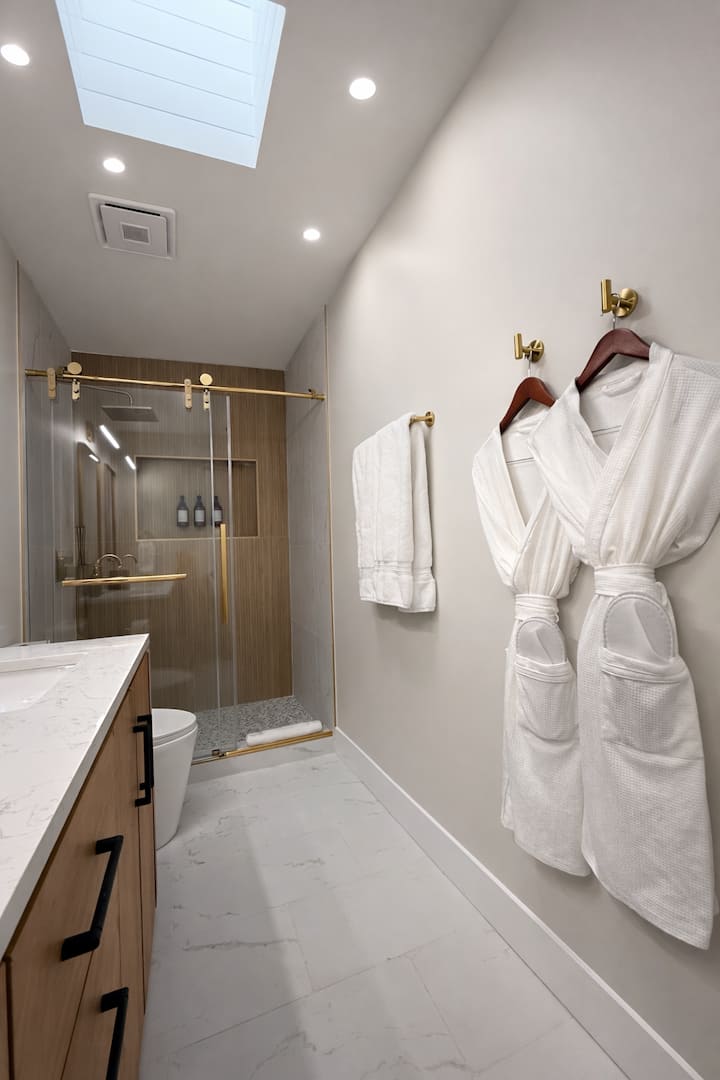 Luxe Amenities | Game Room | Near Mayo & Beaches - Jacksonville, FL