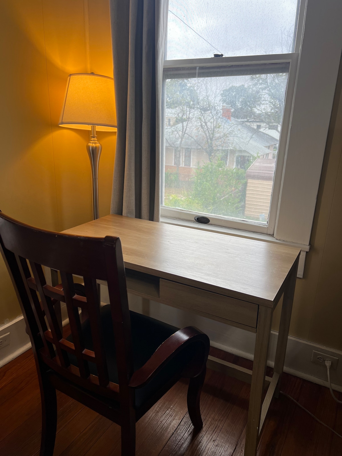 King Master BR, Shared Historic Home by Downtown - Airbnb