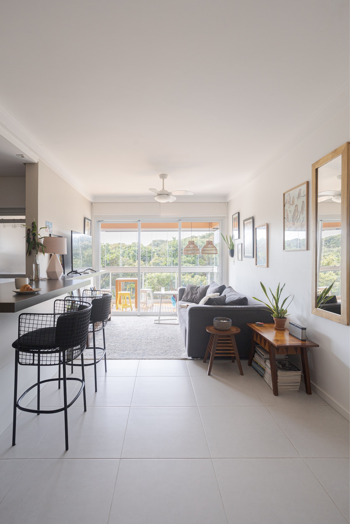 Apartamento con vista al bosque y cerca de la playa - Airbnb