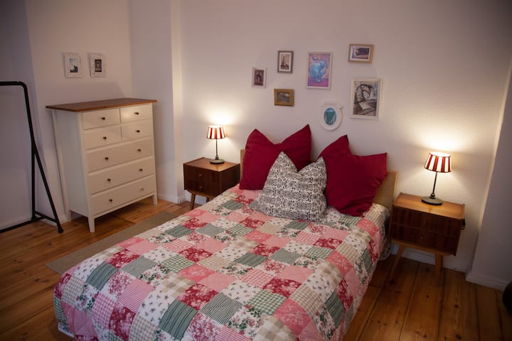 Gemütliches 2 Zimmer Apartment In Bester Kiez-lage - Berlin