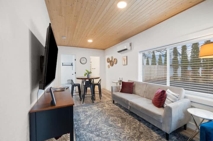 Lil America – Hot Tub, Tesla Ev, Near Schweitzer - Lake Ponderay, Ponderay