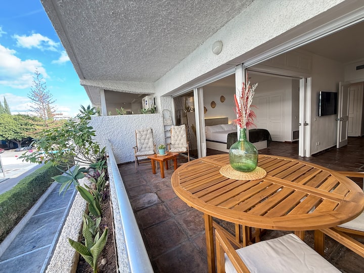 Marbella Bliss Apartment, Terrace, Pool & Beach - Marbella