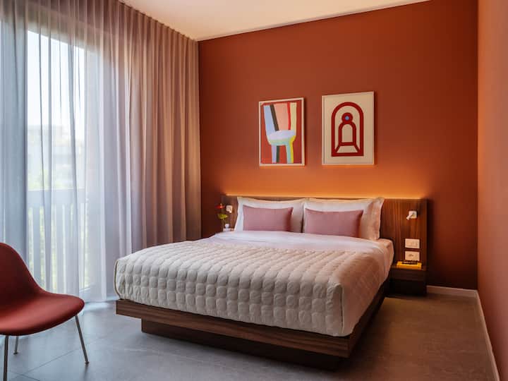 Numa | L 1 Bedroom Apartment W/ Balcony & Sofa Bed - Rom