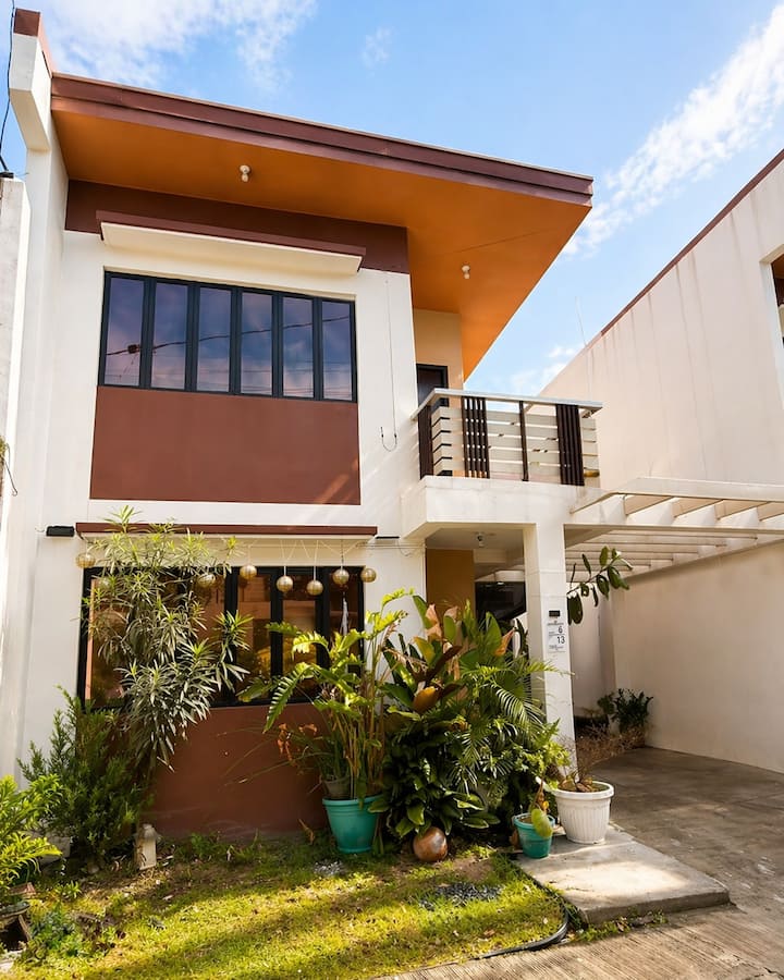 Idesia Home Near Malls & Pool, Gym (Amenities) - Naic