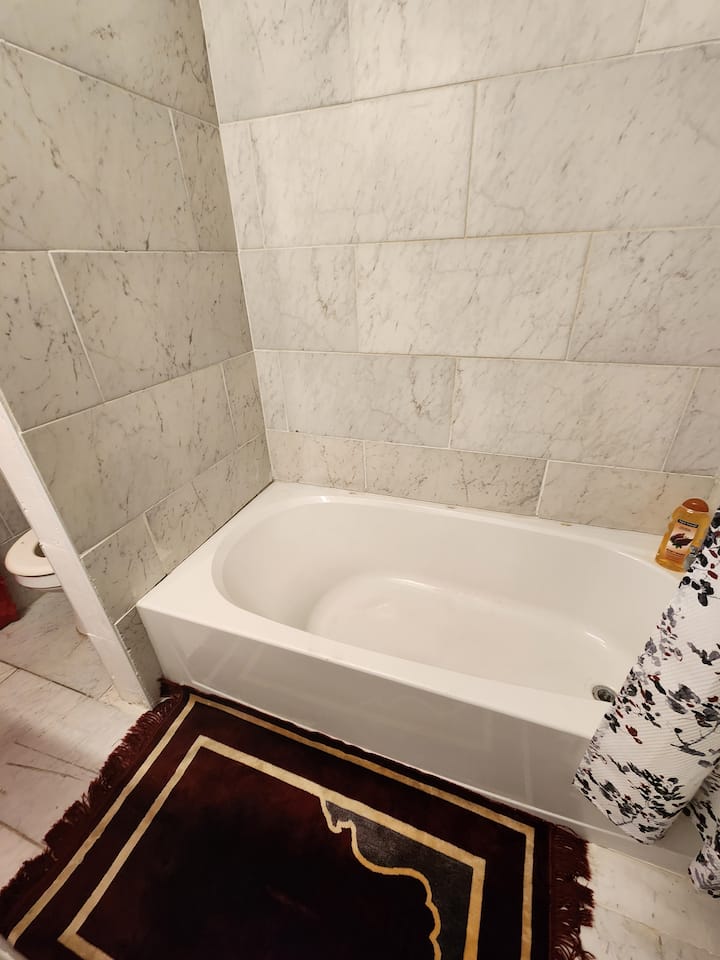 Comfortable 4 Bed Rooms Home Upper Darby Town Ship - Media, PA