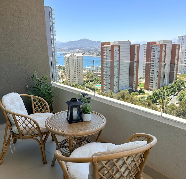 Refugio Costero Y Moderno En Concon - Concón