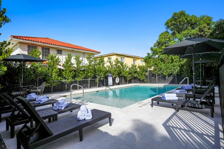 Comfortable 2-bedroom Apartment + Pool - Miami