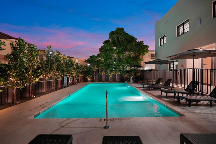 2 Bedroom Apartment With Pool, Near Calle 8 - Miami