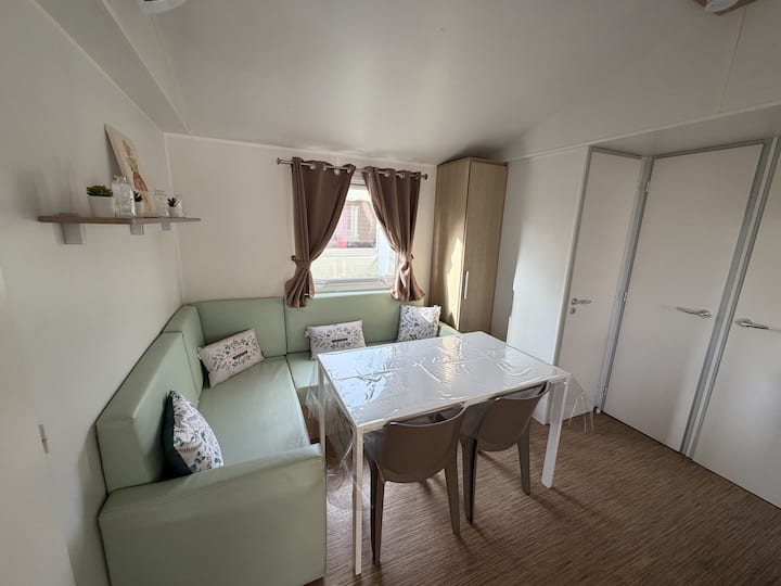 Mobil Home 6/8 Personnes Dans Un Camping 4 éToiles - Sérignan