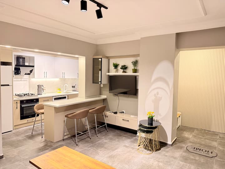 Modern 3br Duplex Near Beach With Balcony Dining - Antalya