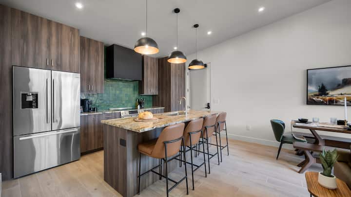 Montclair Zion | Luxury 2br Villa W/ Patio Views - Springdale, UT