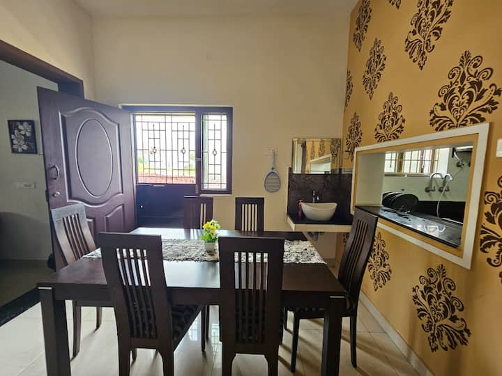 Shi's Serene Mountain-view Duplex Villa @ Salem - Salem