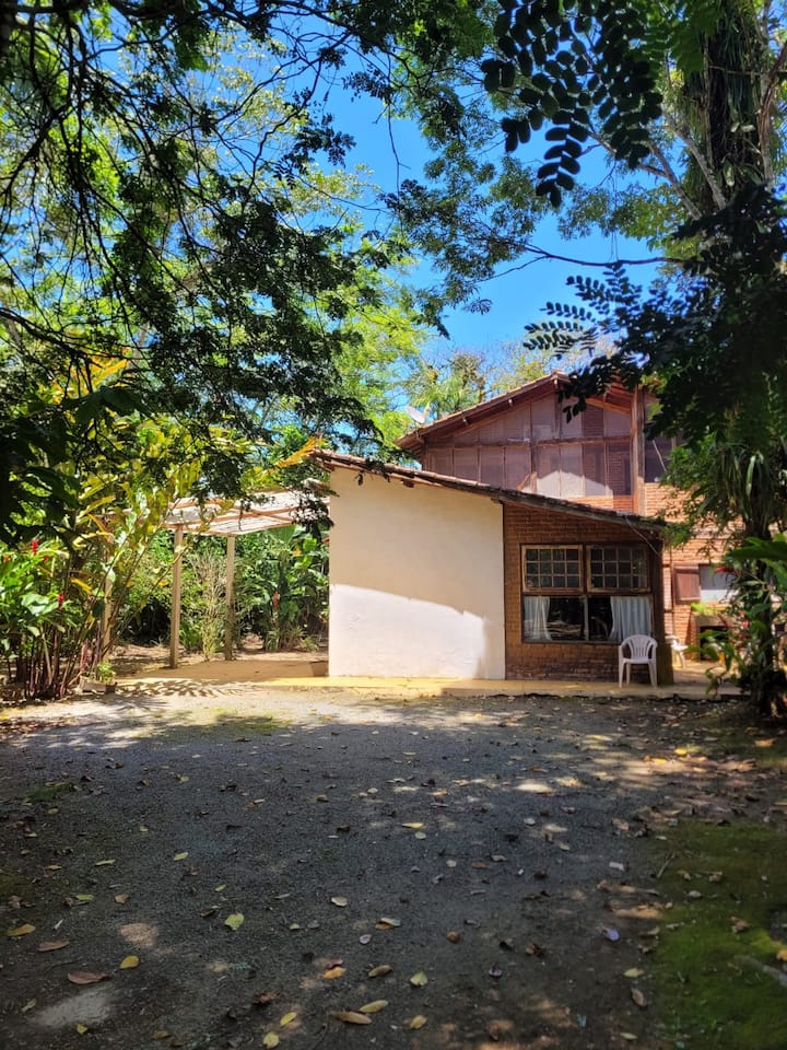 Casa Das Flores - Camburi - São Sebastião