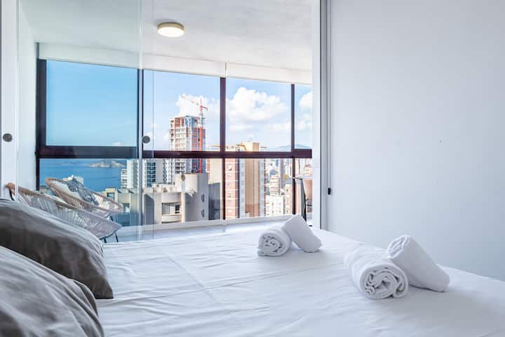 Levante Sky Views -  Modern 9th Floor Near Beach - Benidorm