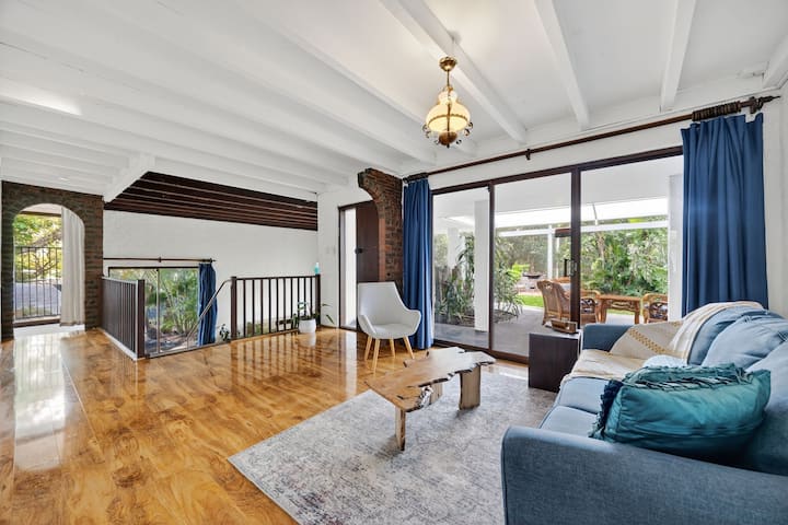 Private Green Oasis Spacious Home - Riverton