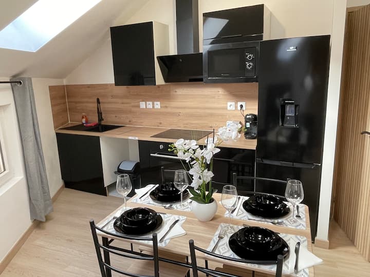 3-appartement Calme Et Bien Rénové Avec 2 Chambres - Nantua