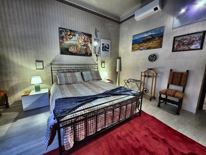 Casa Nuara è La Casa Lontano Da Casa! - Novara