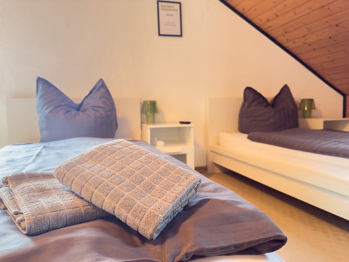 Ringdays Guesthouse - Doppelzimmer 3 - Nürburg