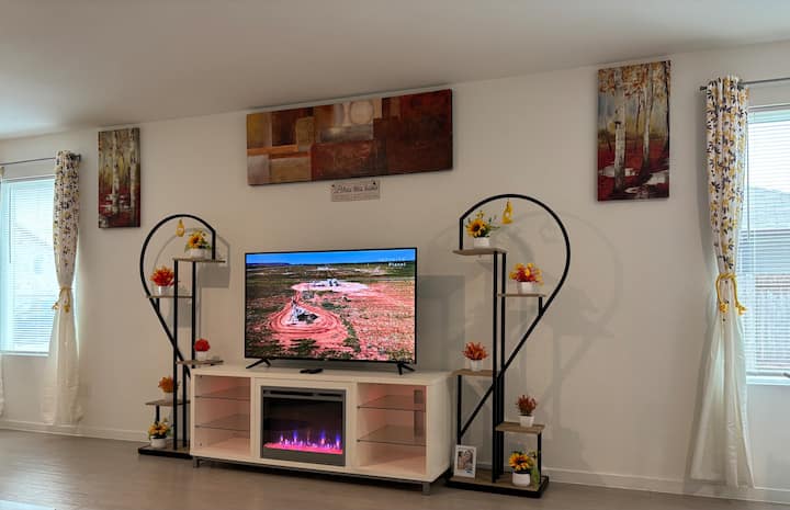 New Home At New Community Near To Downtown Houston - Houston, TX