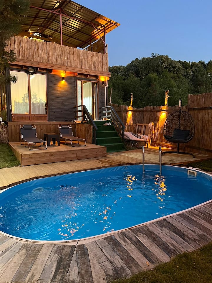 2+1 Tam Korunaklı Bungalov  ÖZel Sıcak Havuz Keyfi - Sakarya