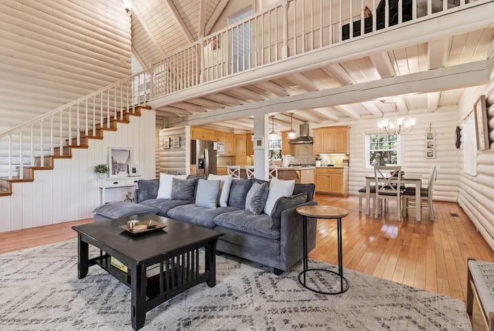 Huntersville Hideaway - The Stillwell Cabin! - Davidson, NC