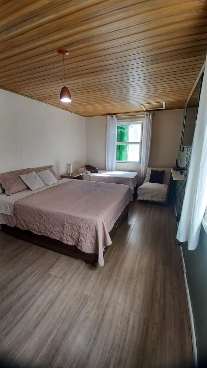 Casa Aconchegante No Centro De Curitiba - Curitiba