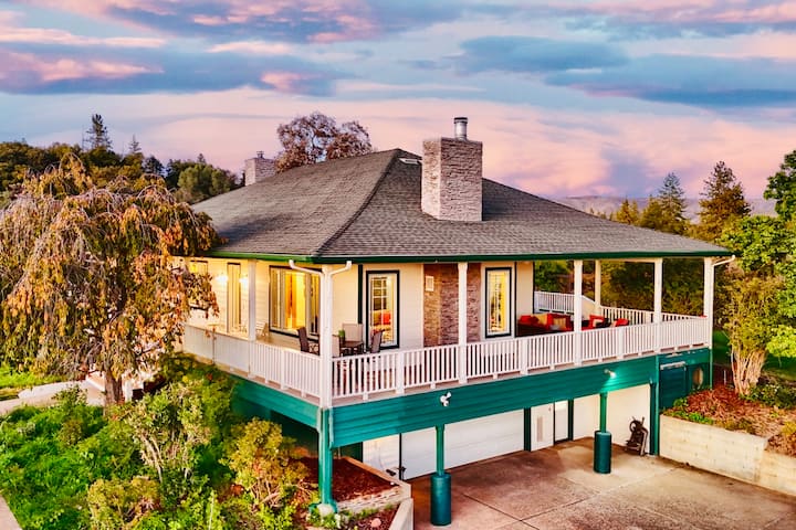 Vintners Retreat*country Vineyard Views*game Room - Mariposa, CA