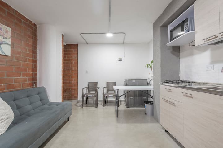 Apartamento En Barrio Tranquilo Cerca A Zona Rosa - Cali