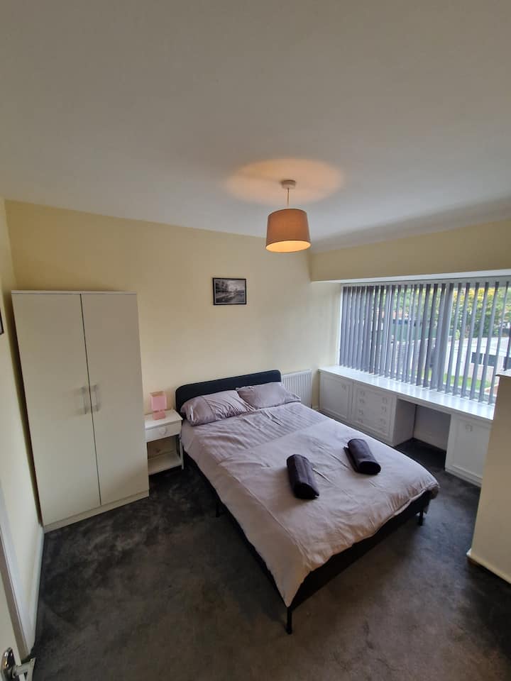 Sheldon Apartments - Solihull