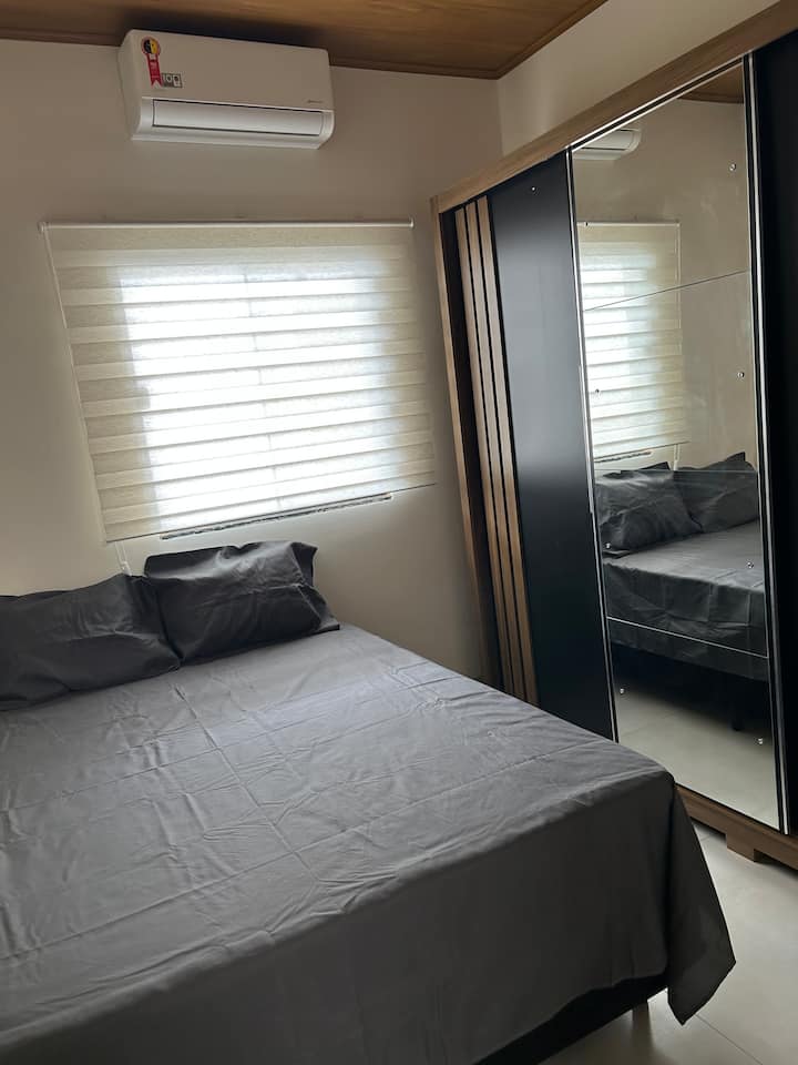 Ambiente Completo Com Móveis Novos E Garagem! - Rondonópolis