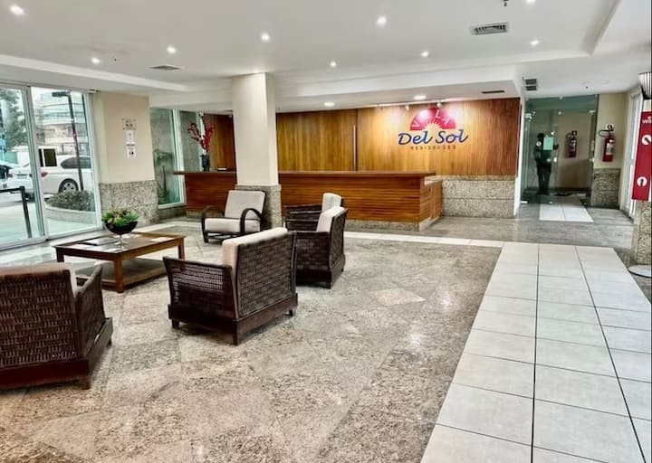 Flat Com Vista Paradisíaca E Estrutura Completa - Recreio dos Bandeirantes