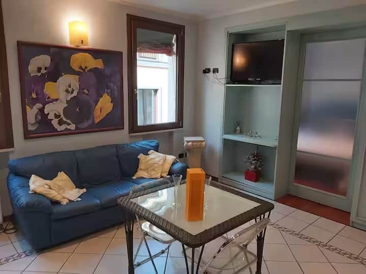 [Nido Estense] - Ad Un Respiro Dal Castello! - Ferrare