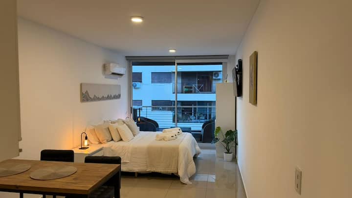 Monoambiente Moderno Y Encantador, Ubicación Ideal - Argentina