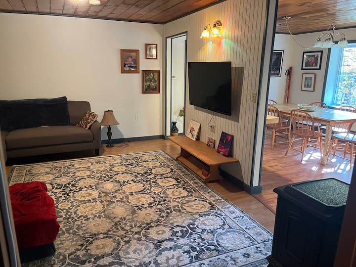 Farm At 420 Apt A - Wilmington, NY