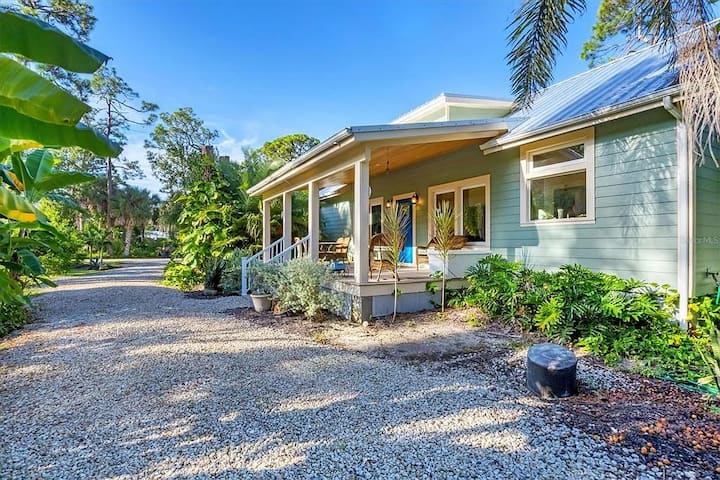 Old Englewood Nature Get Away - Englewood, FL