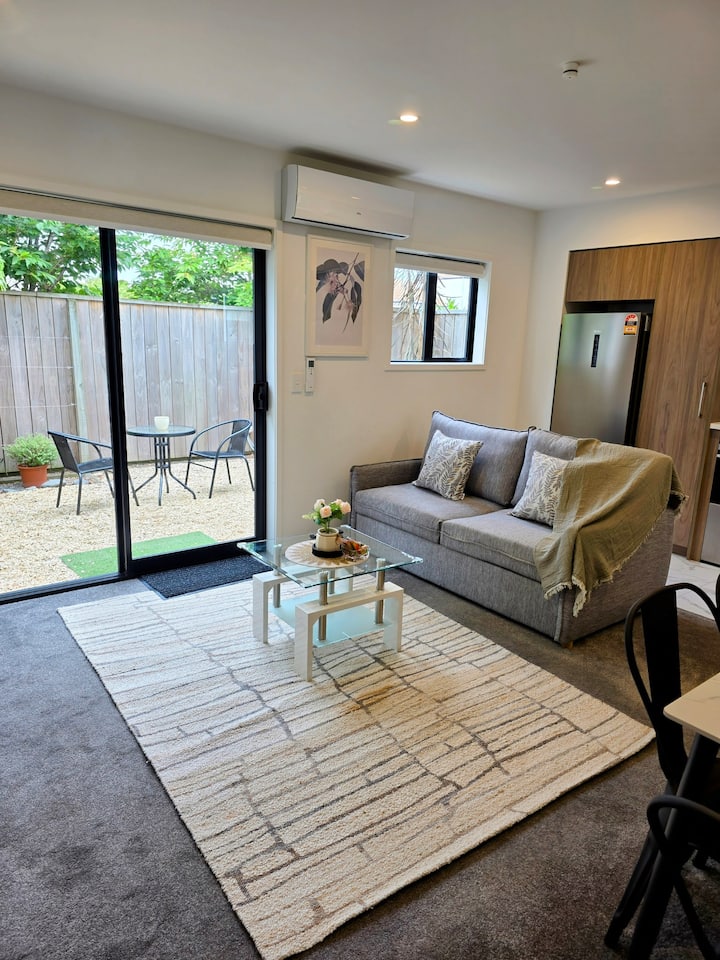Stylish Modern Townhouse In The Heart Of City(cbd) - Christchurch, New Zealand